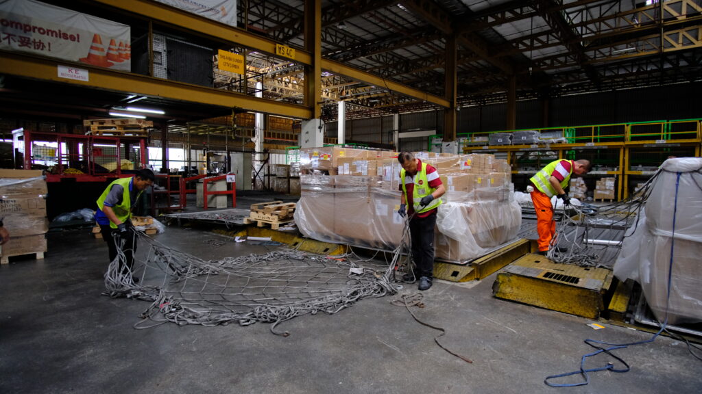 Overcoming Constraints: Innovating Ground Handling for Air Cargo Growth ...